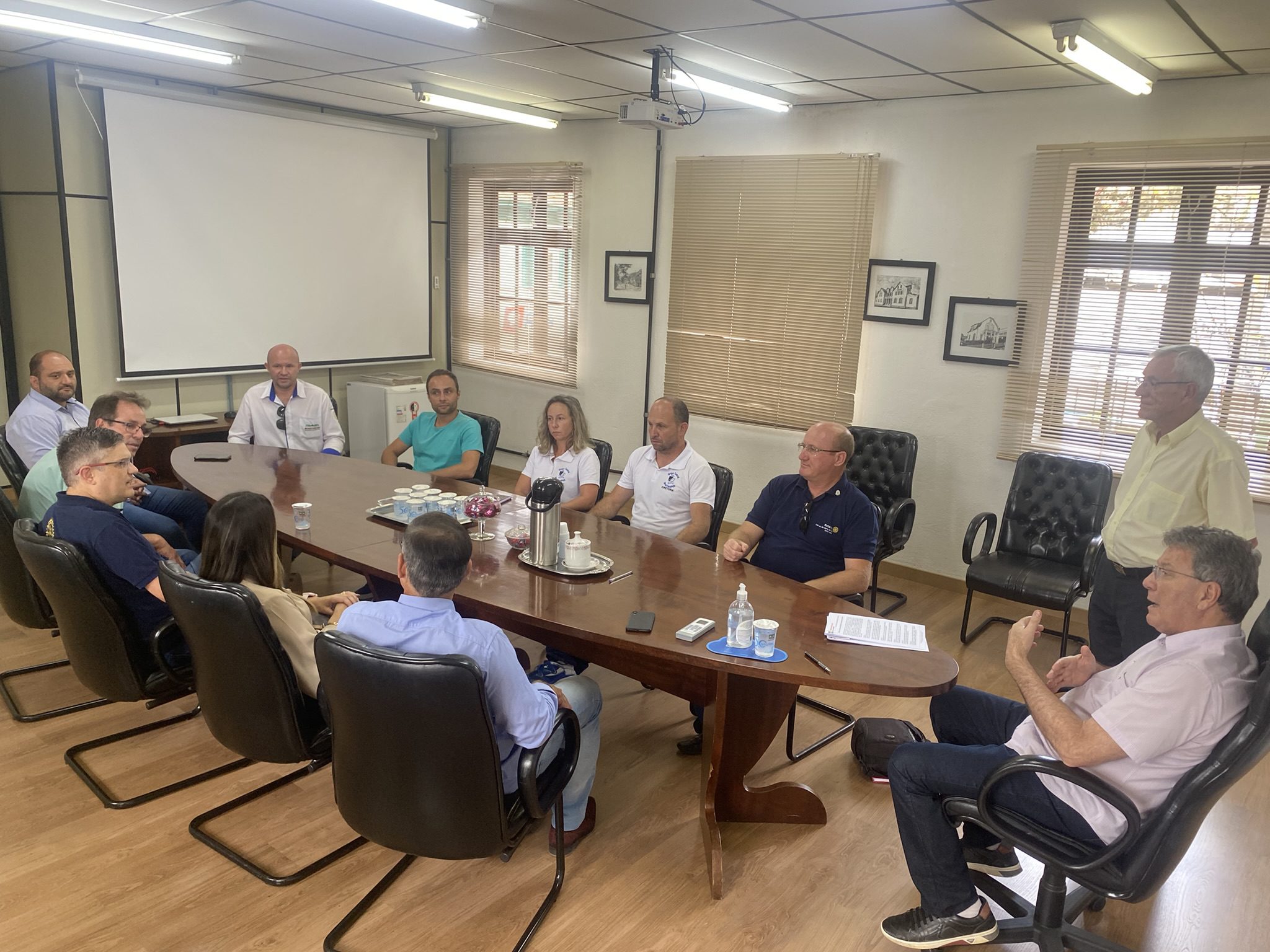 Projeto “Adote um Logradouro Público” é iniciado | Jornal Liberdade